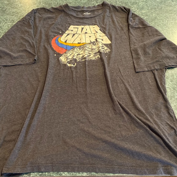 Fifth Sun | Shirts | 5th Sun Star Wars Millennium Falcon Tee Size 4xlt ...